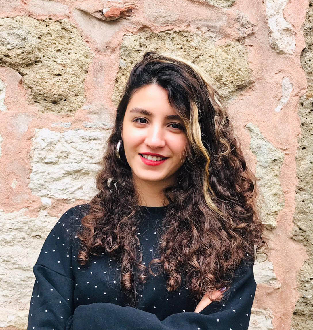 Kütüphane Görevlileri – Kadın Eserleri Kütüphanesi ve Bilgi Merkezi Vakfı